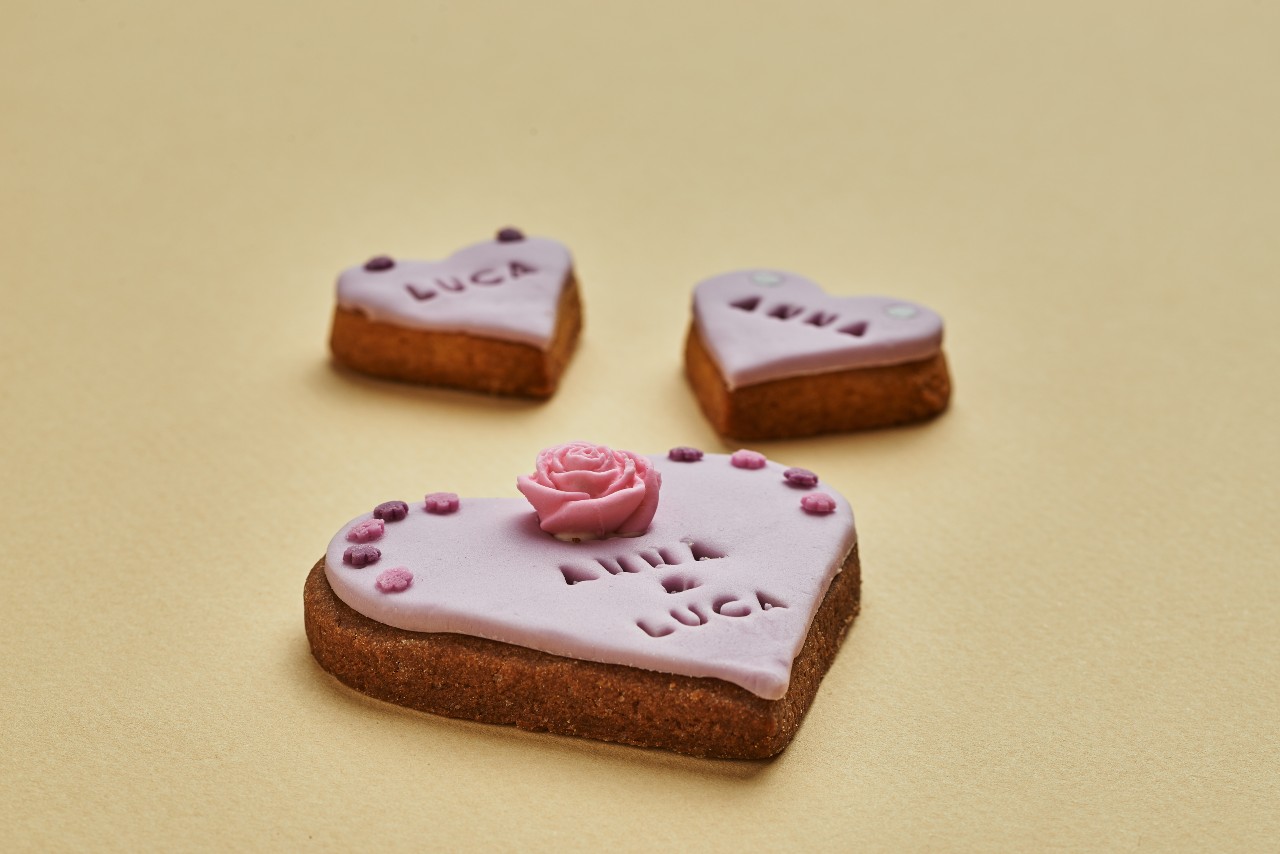 Idee bomboniere: non solo belle, ma anche utili Stationery - The Real ...